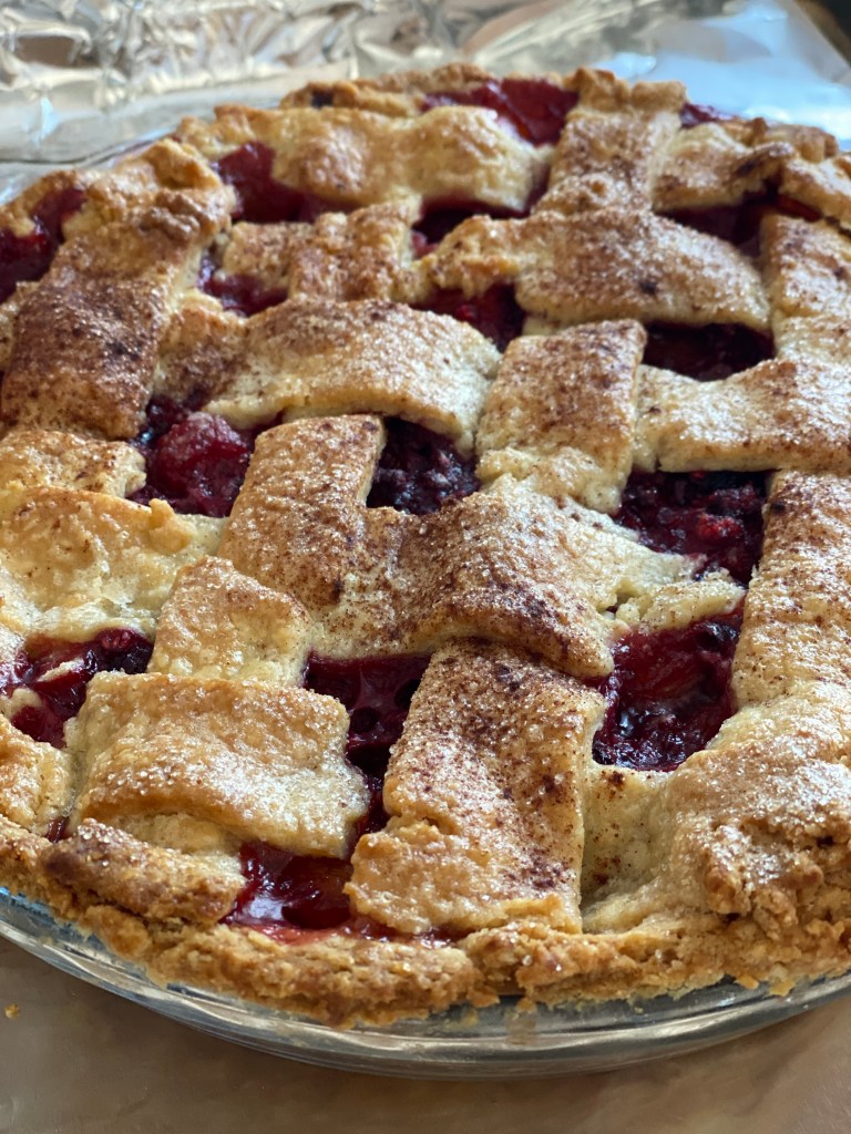 Peach Raspberry Lattice Pie (Less Sweet) - What's in the fridge?