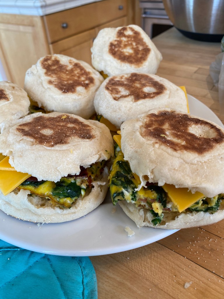 Make Ahead Egg Sandwiches | Egg, Turkey bacon, spinach and cheese ...
